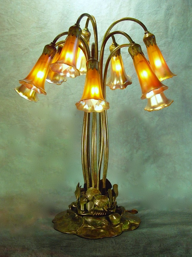 Lamp of the Week: 10 Light Lily Table Lamp