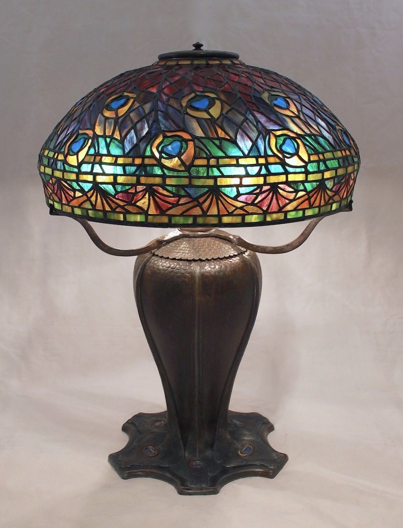 18" Peacock Lamp